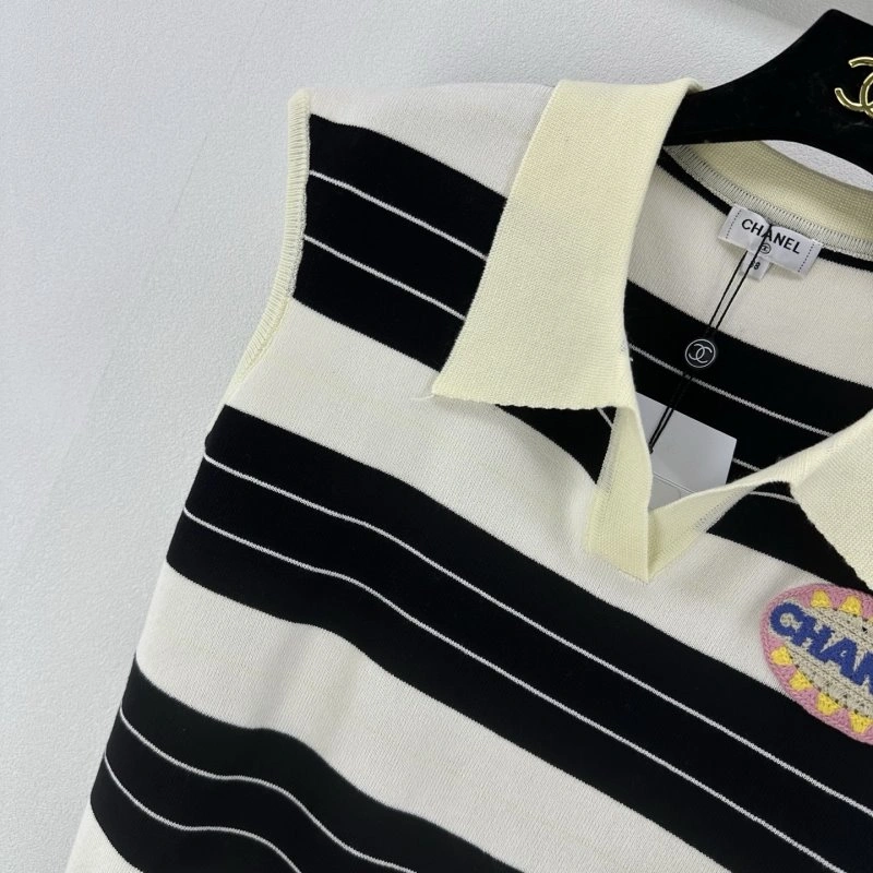 Brand-authenticated Chanel Vest