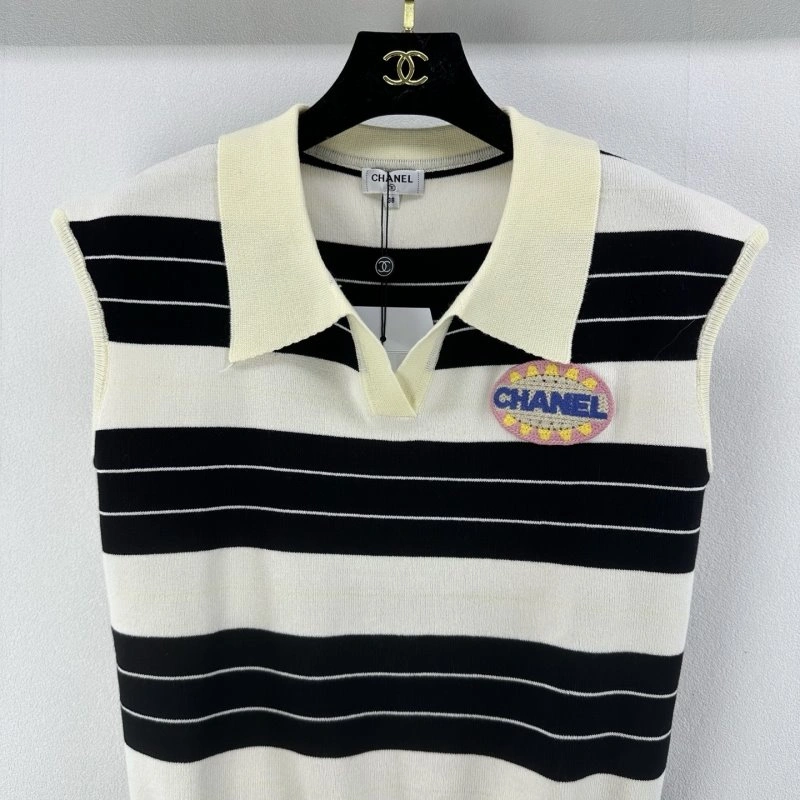 Brand-authenticated Chanel Vest