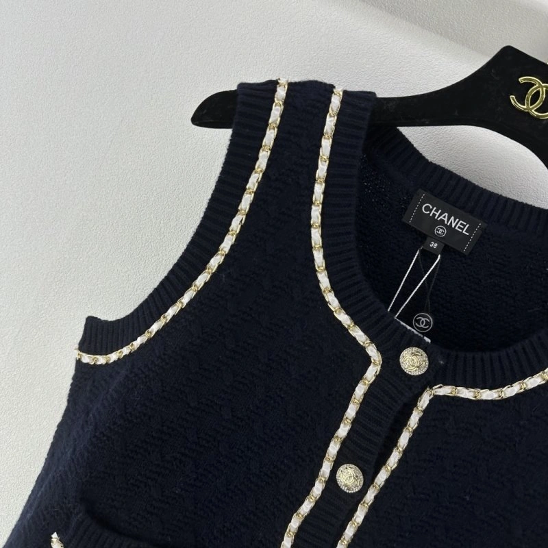 Precise copy Chanel Vest
