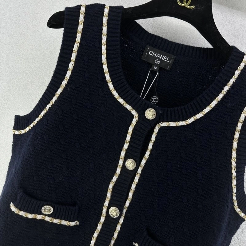 Precise copy Chanel Vest