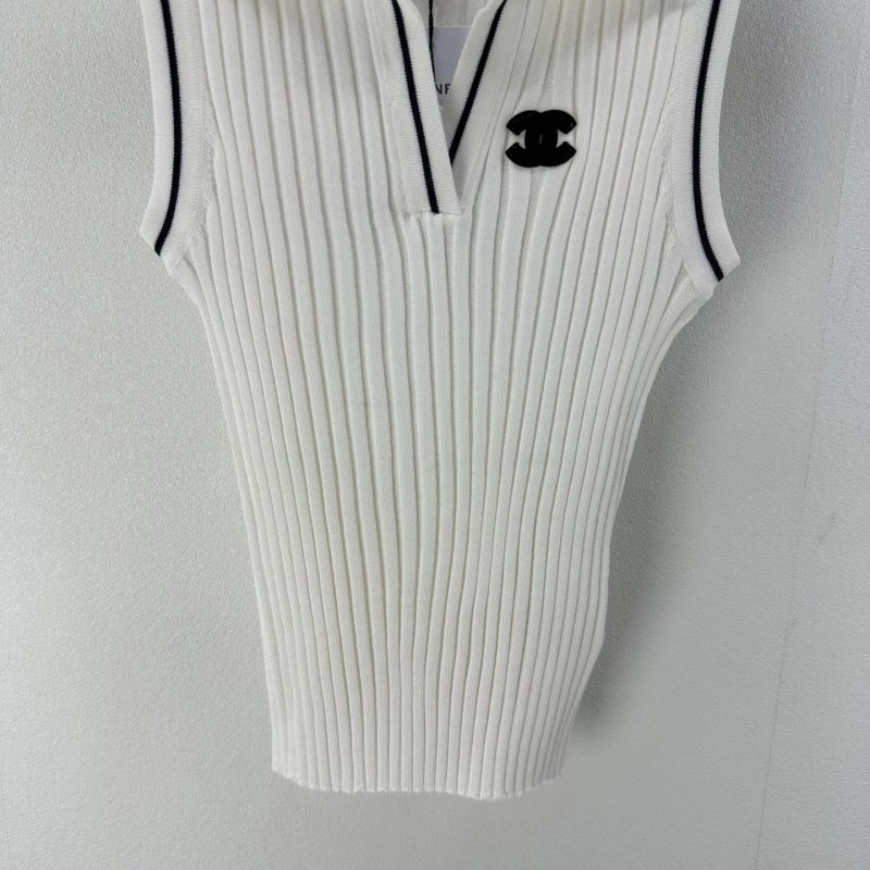 Legit Chanel Vest