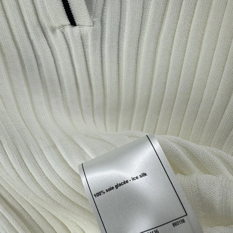 Legit Chanel Vest