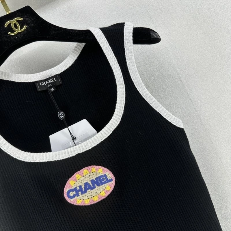 Legit Chanel Vest