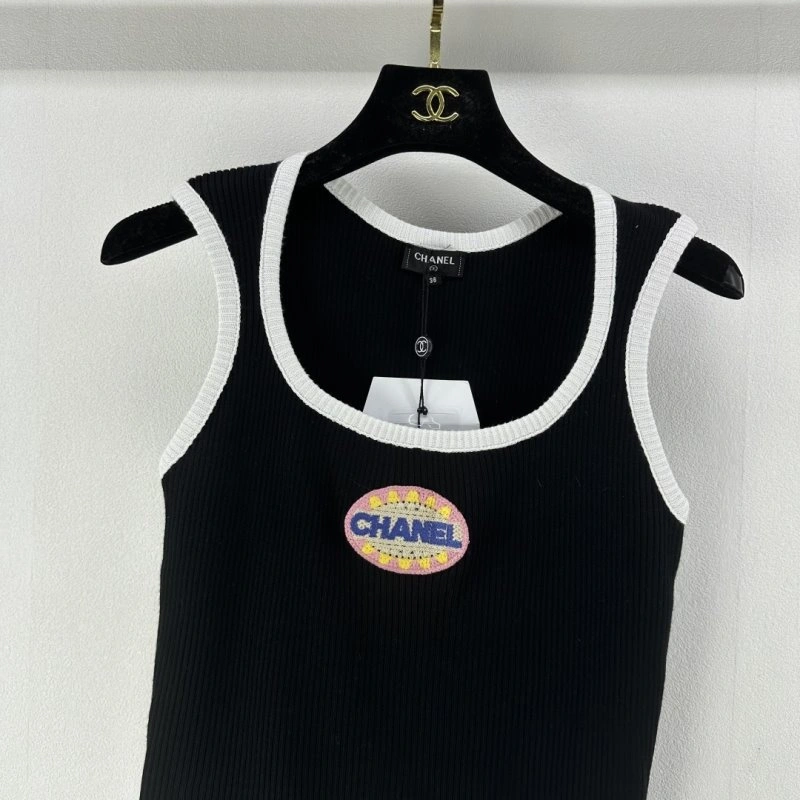 Legit Chanel Vest