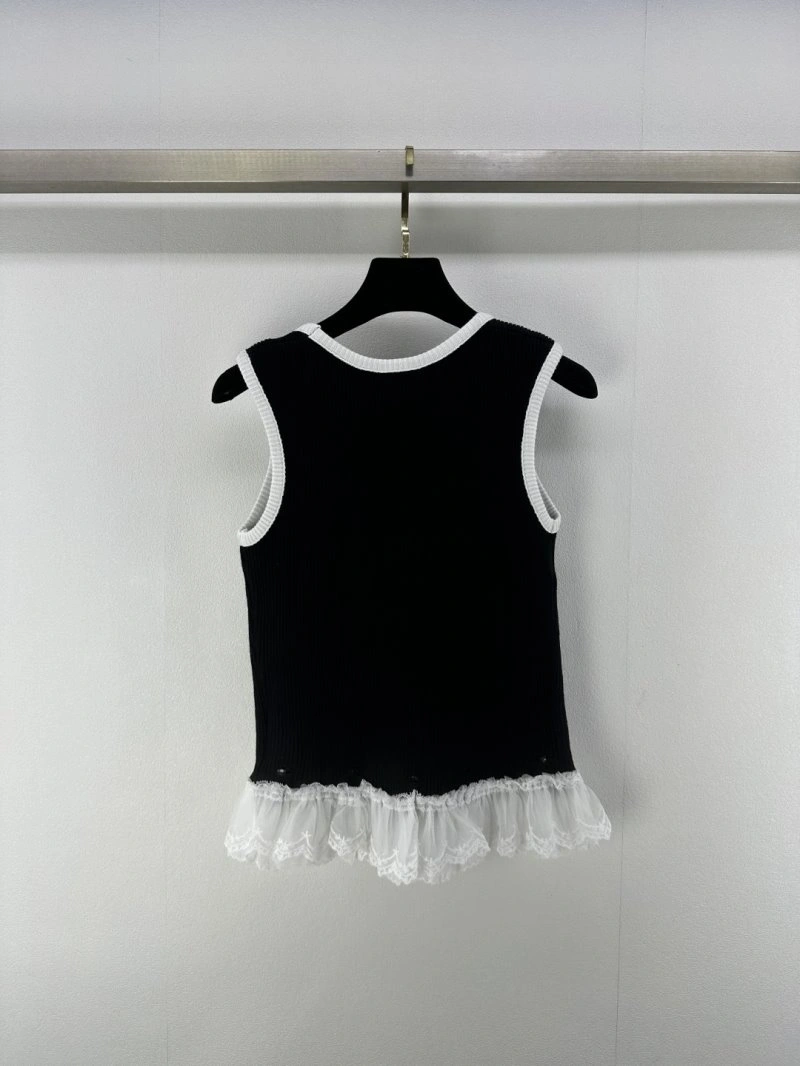 Legit Chanel Vest