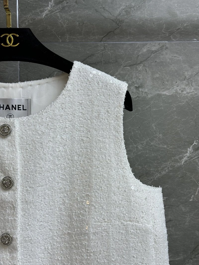 Cut-rate Chanel Vest