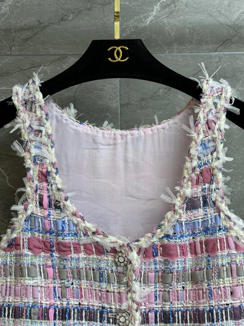 Bargain Chanel Vest