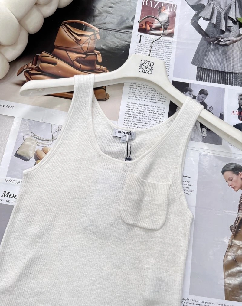 Bargain Chanel Vest