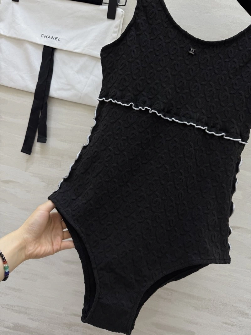 Discounted Chanel Vest