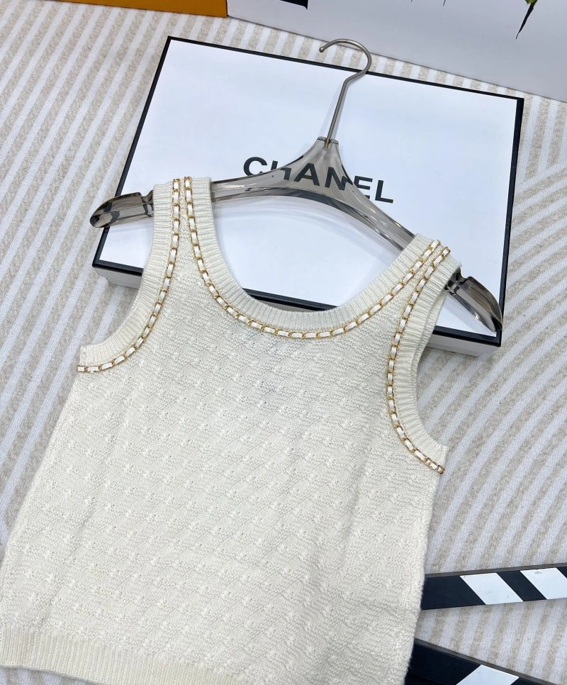 Cut-rate Chanel Vest