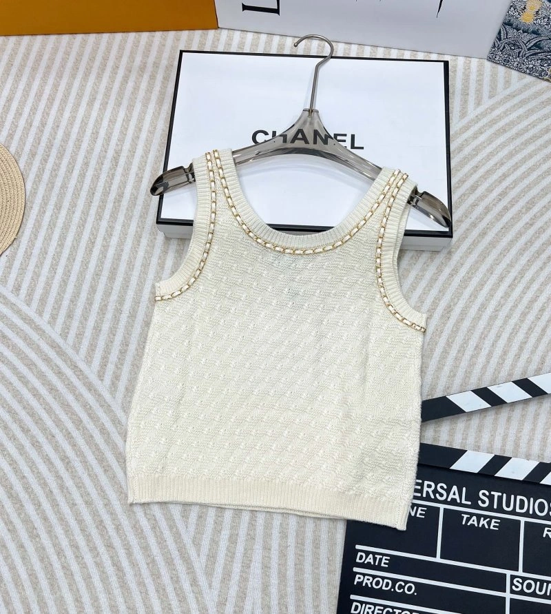 Cut-rate Chanel Vest