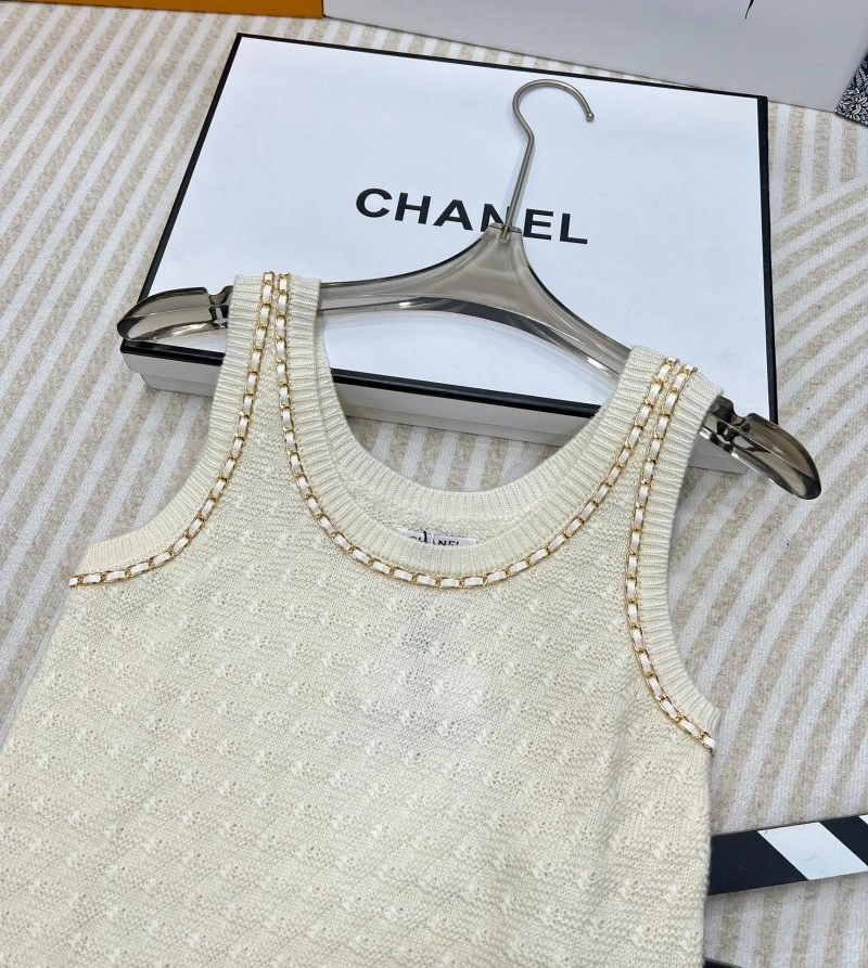 Cut-rate Chanel Vest