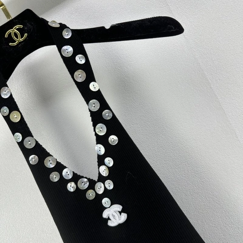 Value-priced Chanel Vest