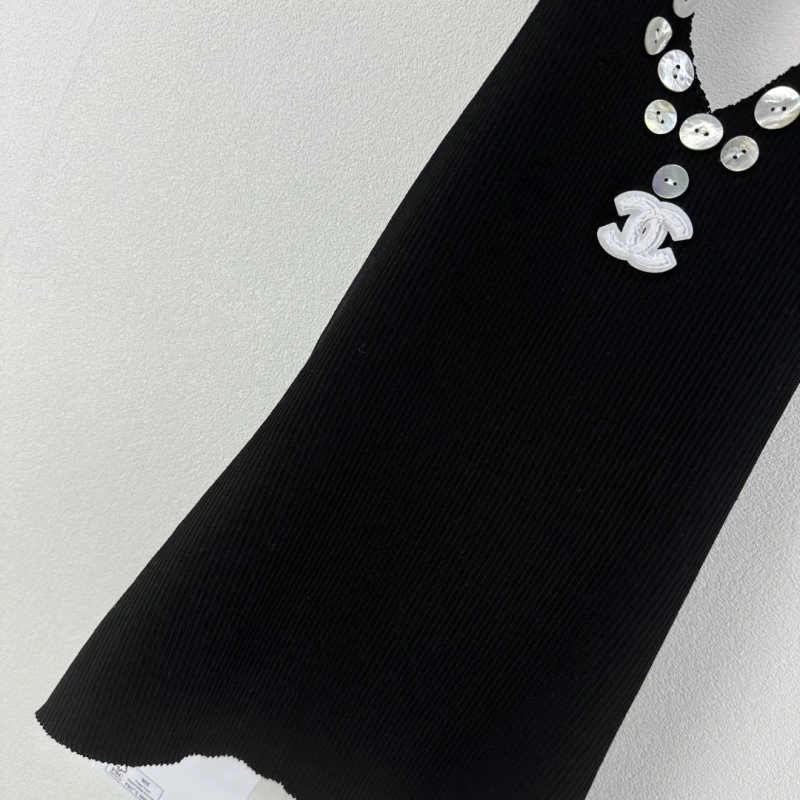 Value-priced Chanel Vest