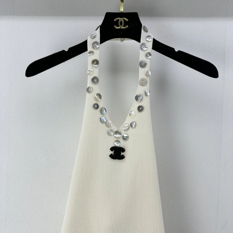 Cut-rate Chanel Vest