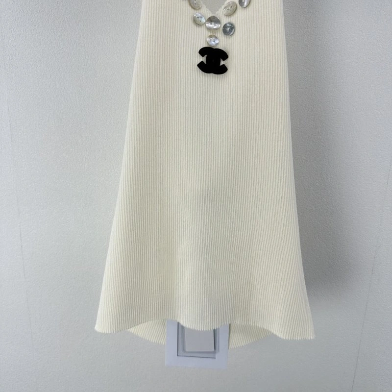 Cut-rate Chanel Vest