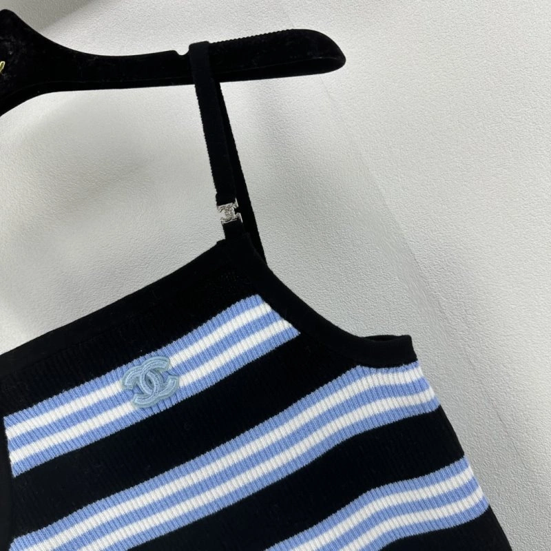 Precise copy Chanel Vest