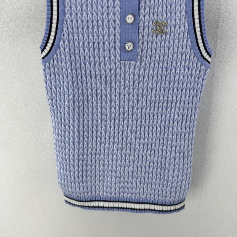 Precise copy Chanel Vest
