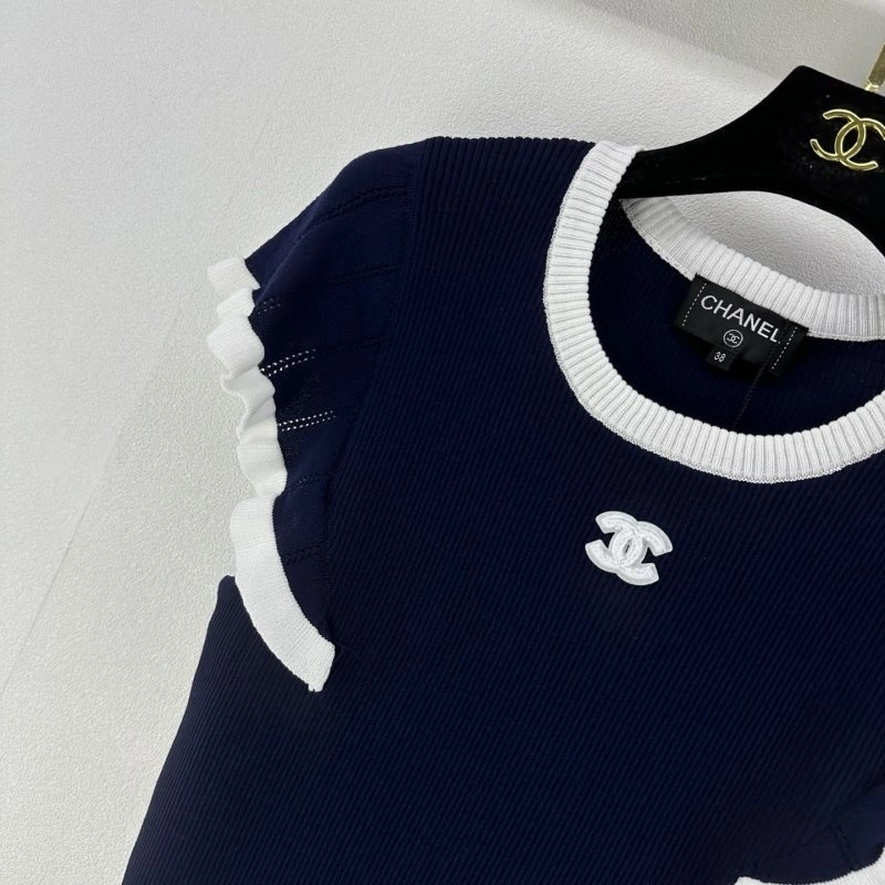 Top match Chanel Vest