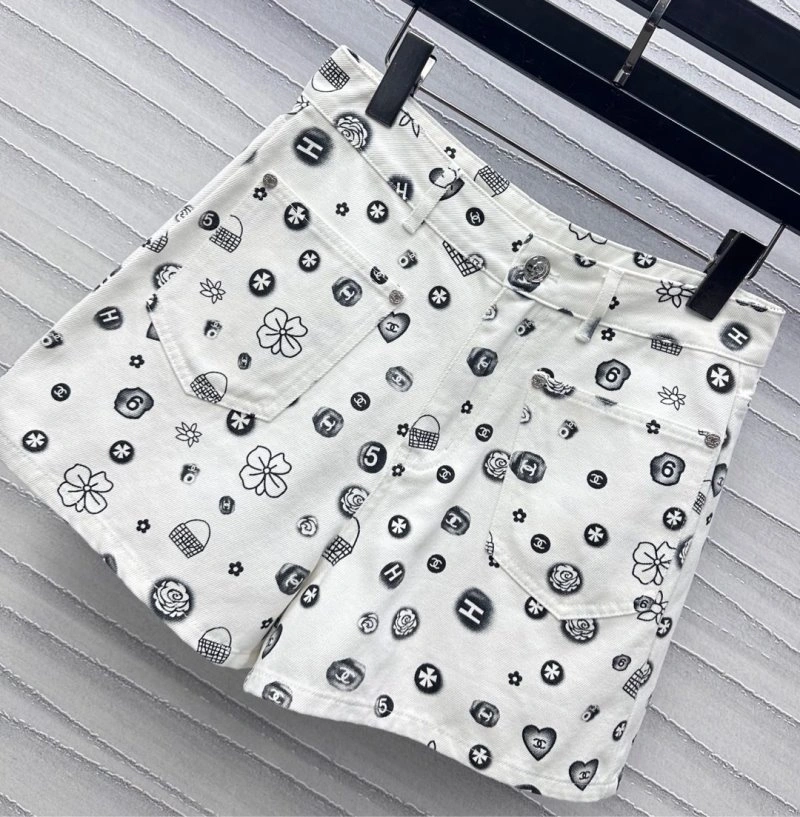 Legit Chanel Vest