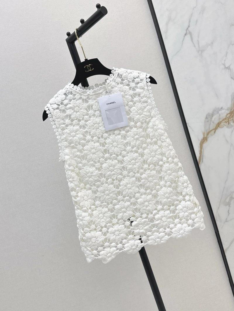 Factory-made Chanel Vest