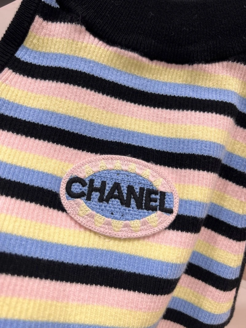 Legit Chanel Vest