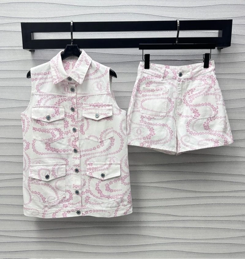Indistinguishable Chanel Vest
