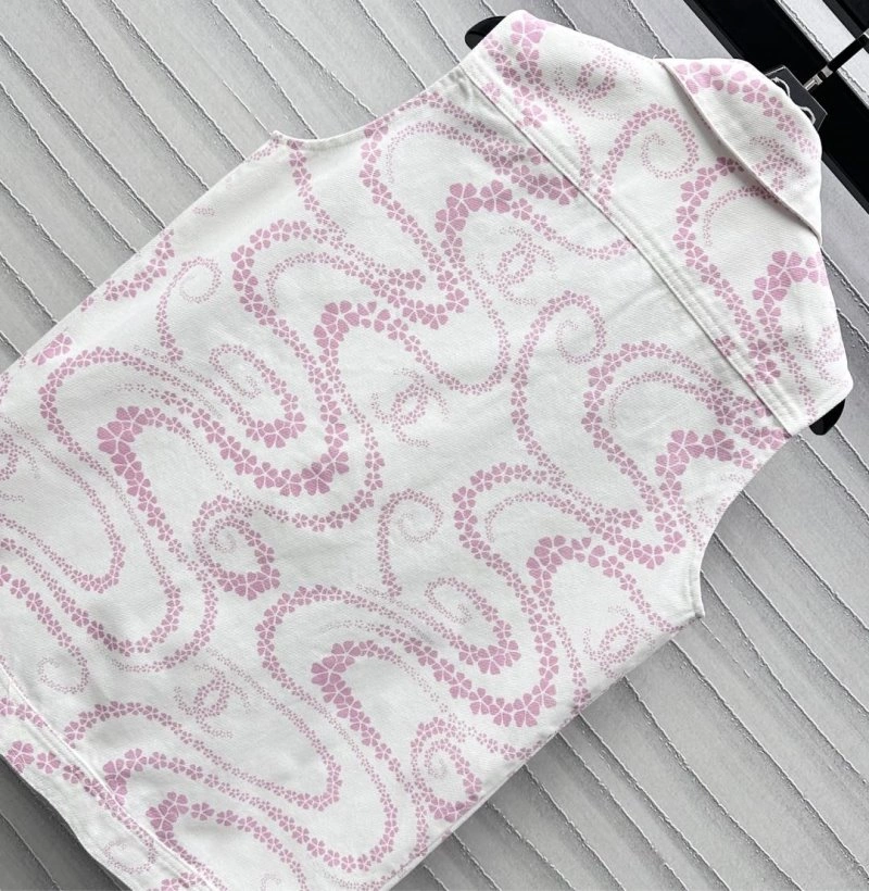 Economical Chanel Vest