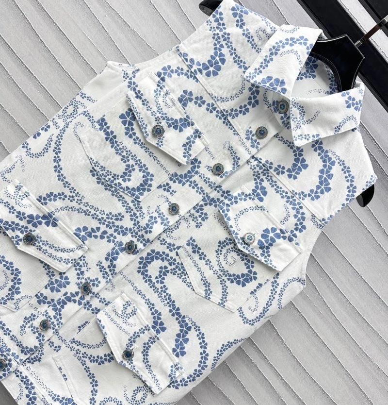 Cut-rate Chanel Vest