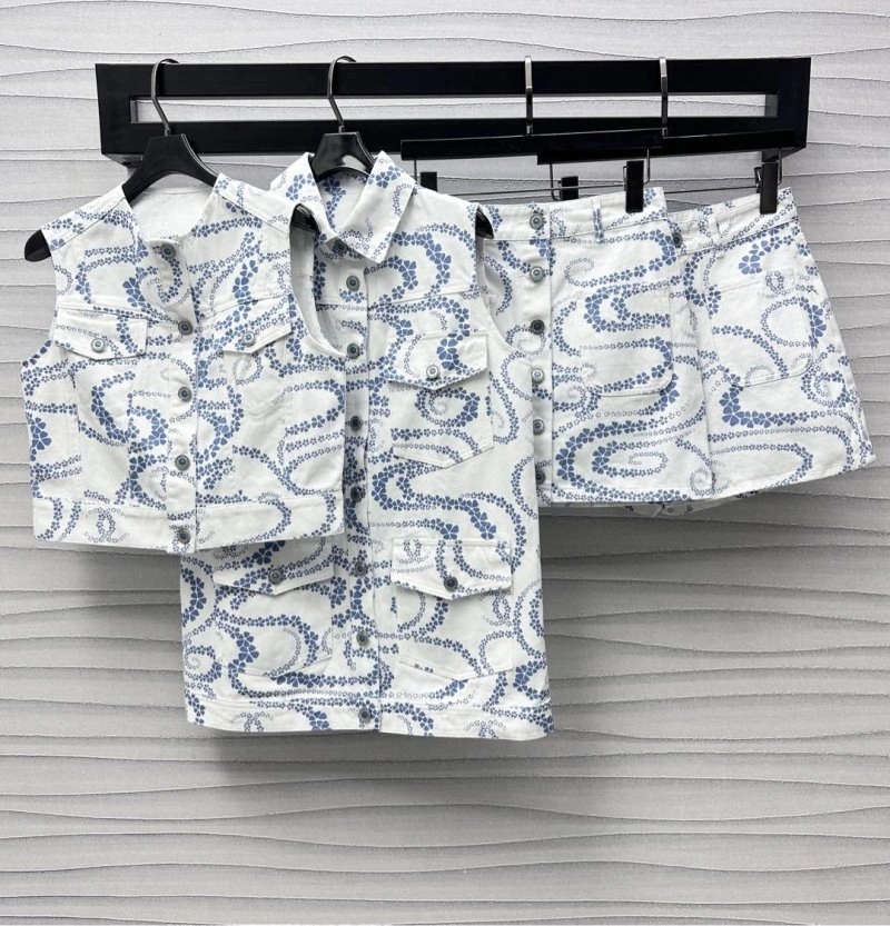Cut-rate Chanel Vest