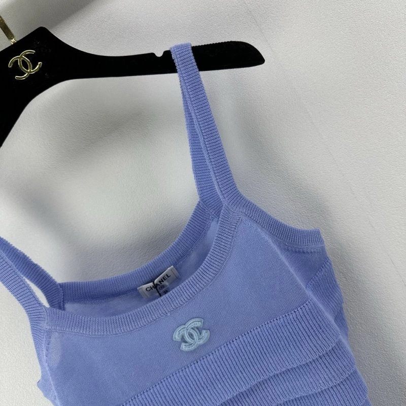 Top match Chanel Vest