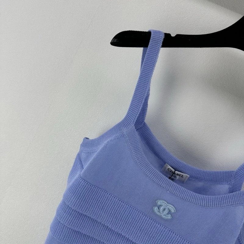 Top match Chanel Vest