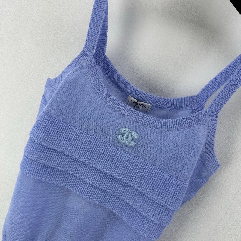 Top match Chanel Vest