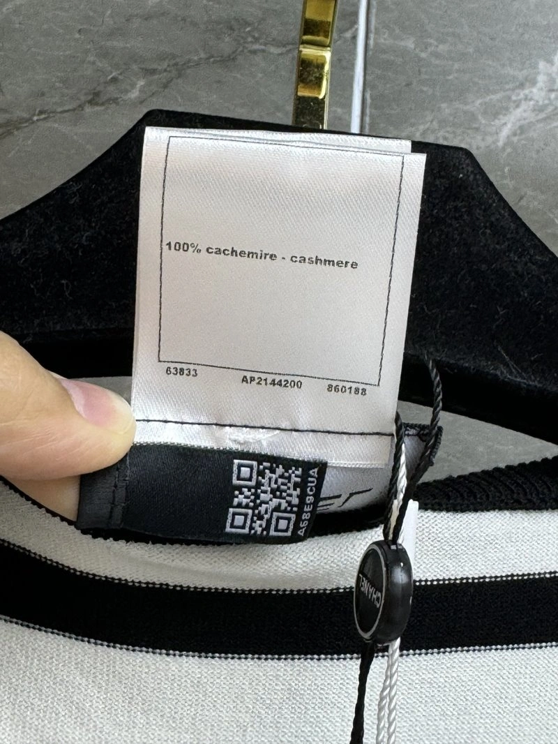 Discounted Chanel Vest