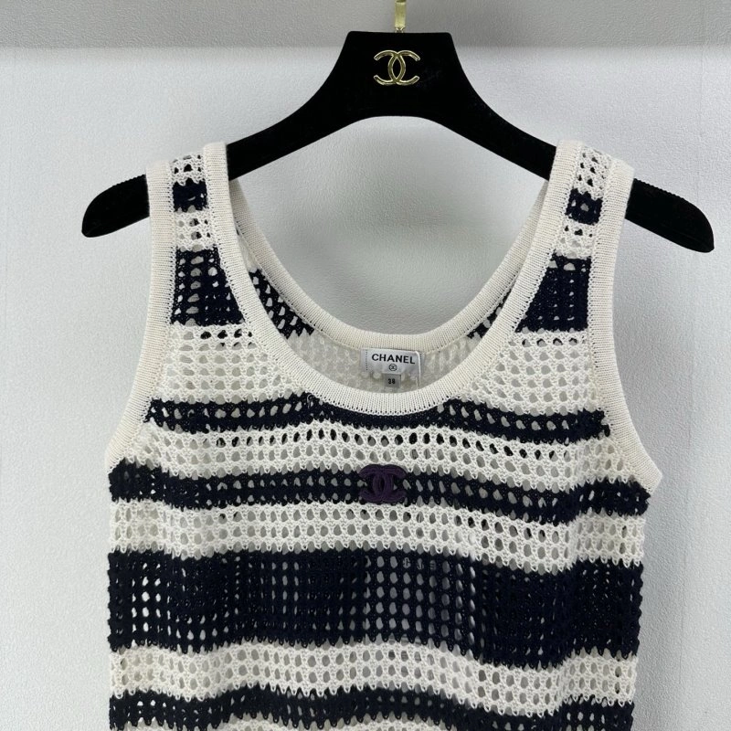 Factory-made Chanel Vest