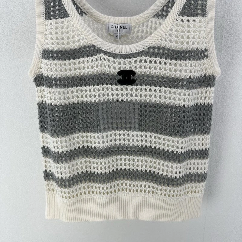 Brand-original Chanel Vest