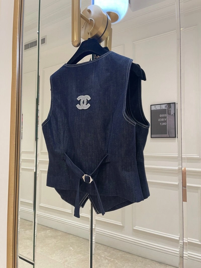 Factory-made Chanel Vest
