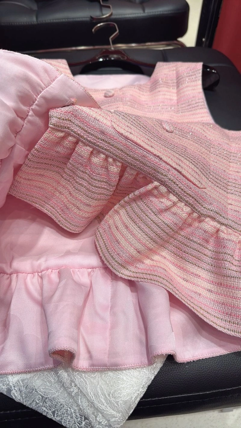 Brand-original Chanel Vest