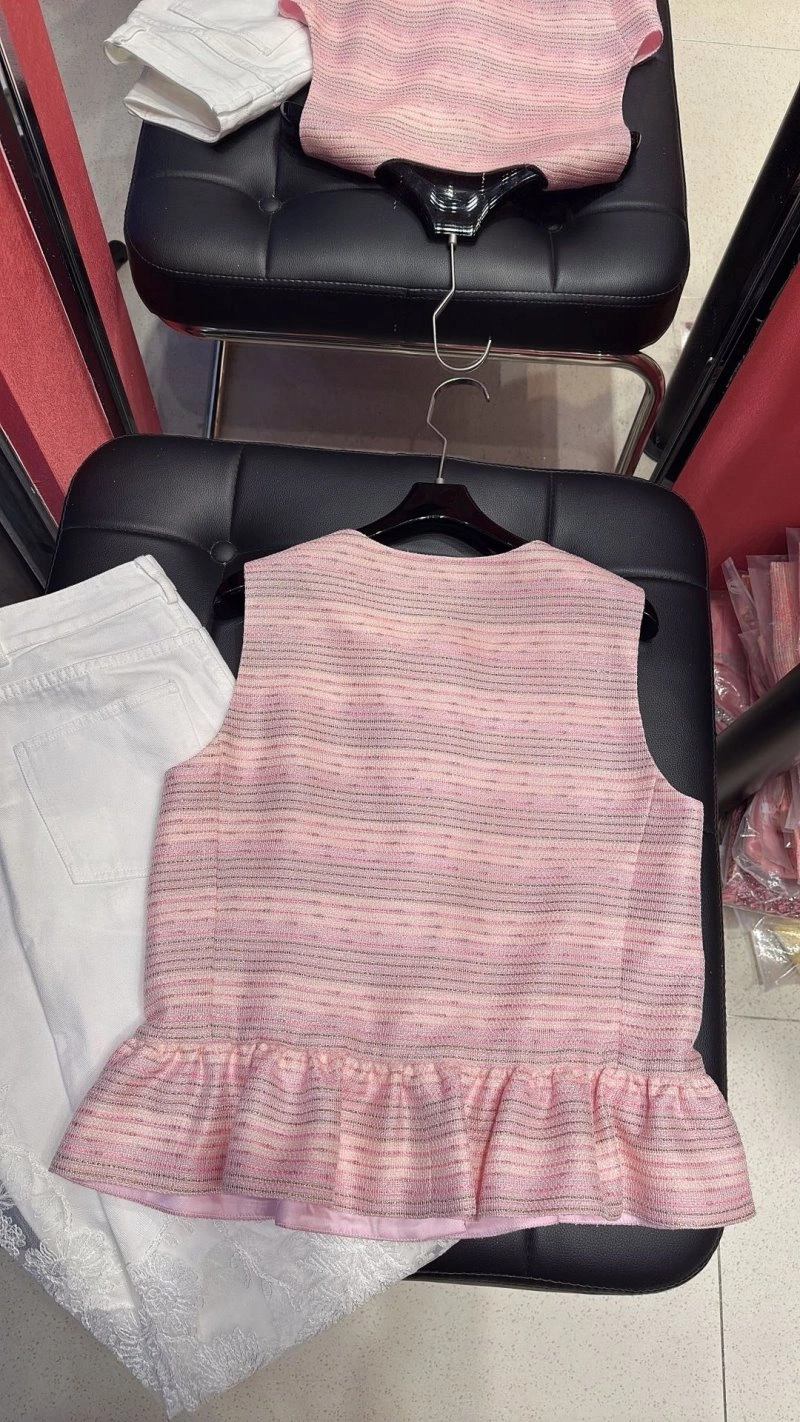 Brand-original Chanel Vest