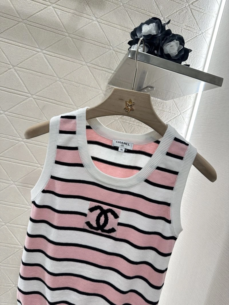 Bargain Chanel Vest