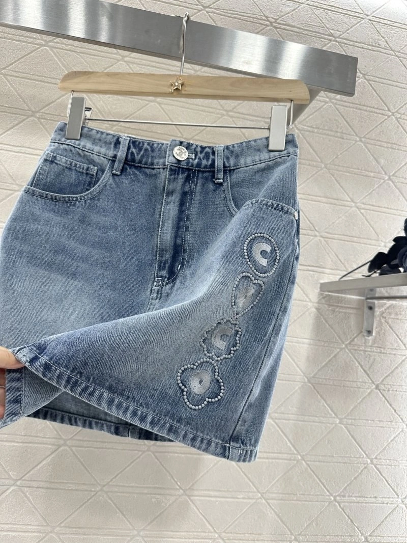 Cut-rate Chanel Vest