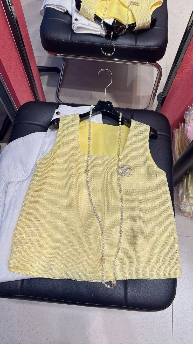 Reasonably priced Chanel Vest