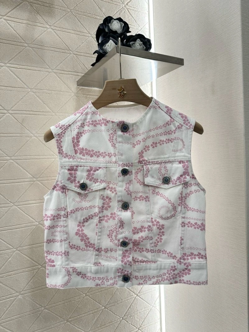 Inexpensive Chanel Vest