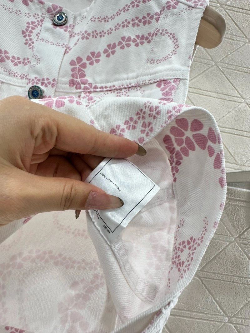 Inexpensive Chanel Vest