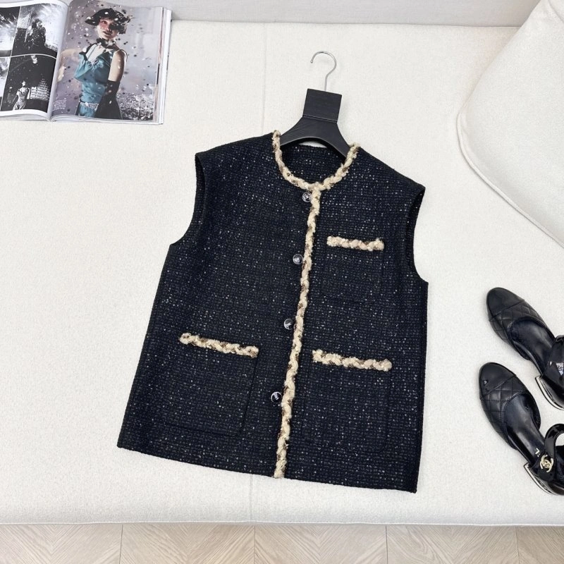 Precise copy Chanel Vest