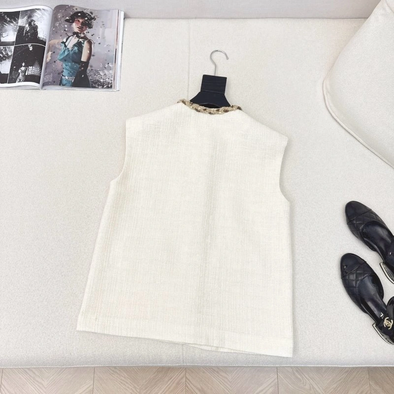 Precise copy Chanel Vest