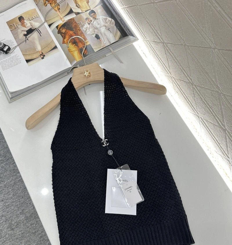 Legit Chanel Vest