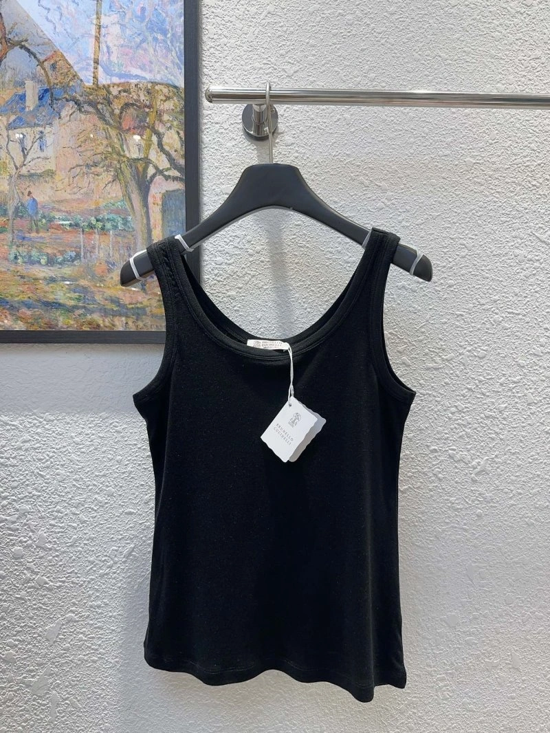 Accurate model Chanel Vest