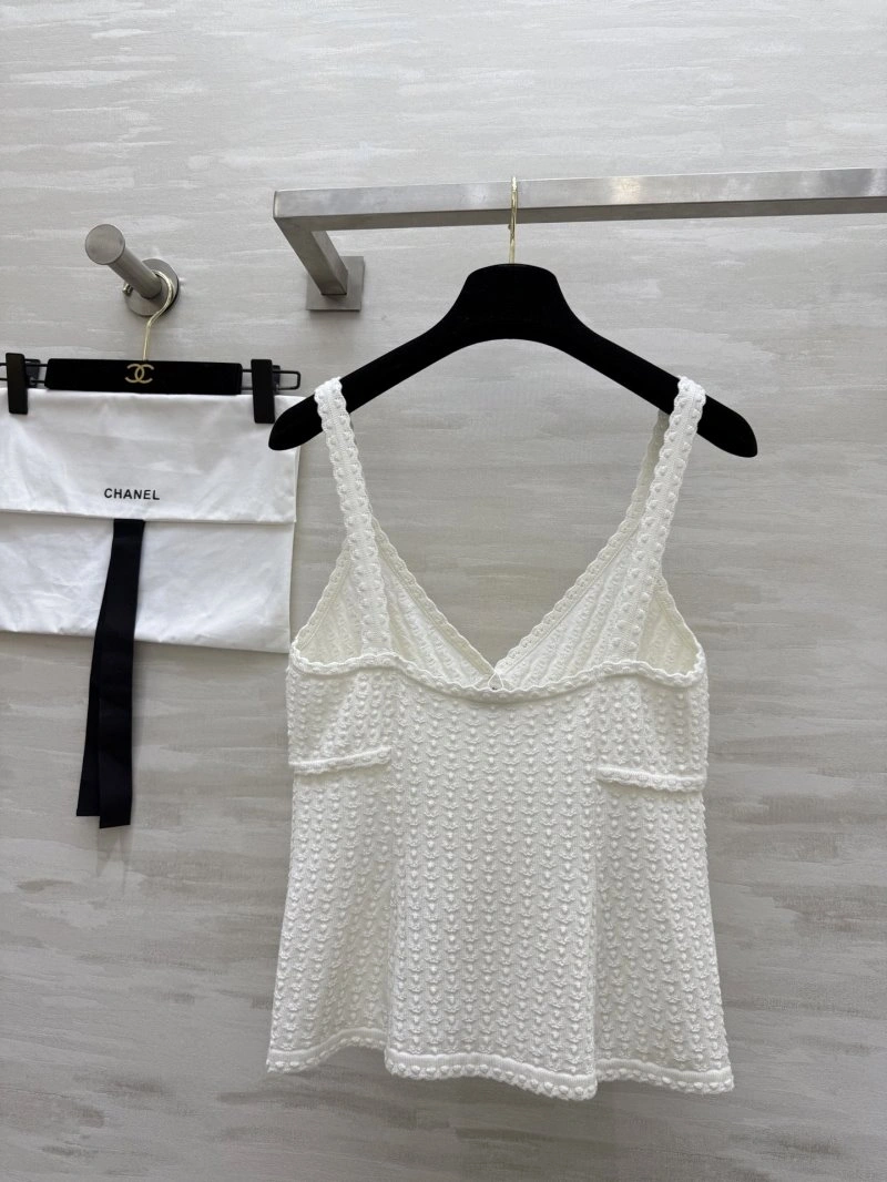 Cut-rate Chanel Vest