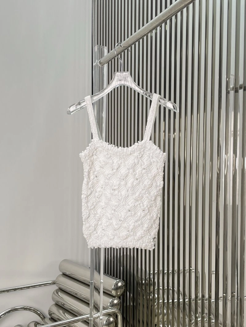 Accurate model Chanel Vest